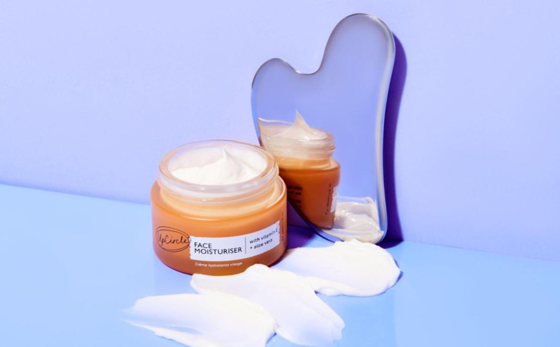 How To Use a Gua Sha and 5 Benefits - UpCircle